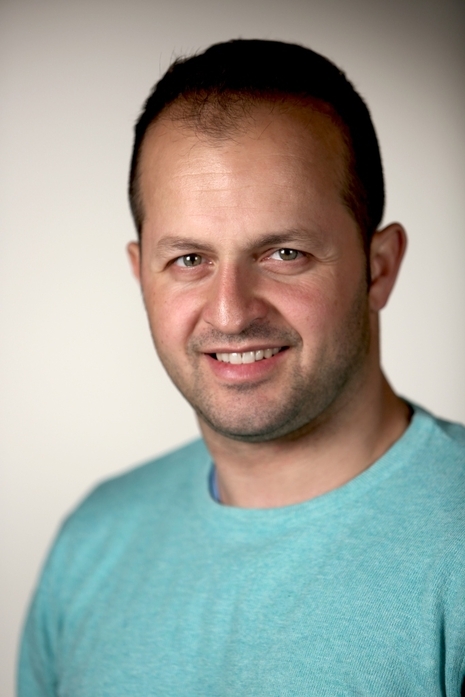 Răzvan Oprea | Teatrul Naţional Bucureşti